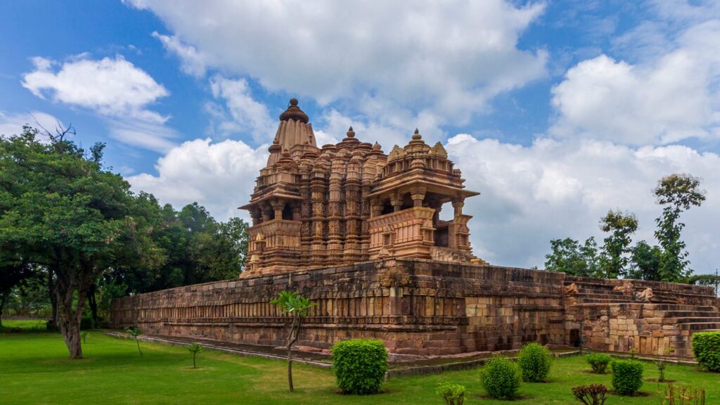 Discovering the Timeless Beauty of Khajuraho Temples in Madhya Pradesh ...